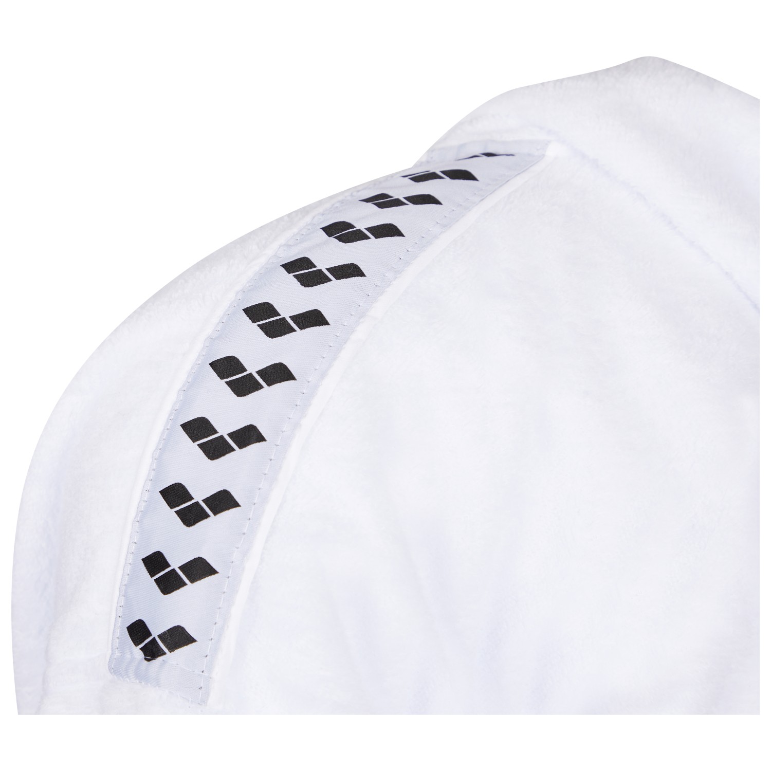 Arena Core Soft Robe - Bathrobe | Buy online | Bergfreunde.eu