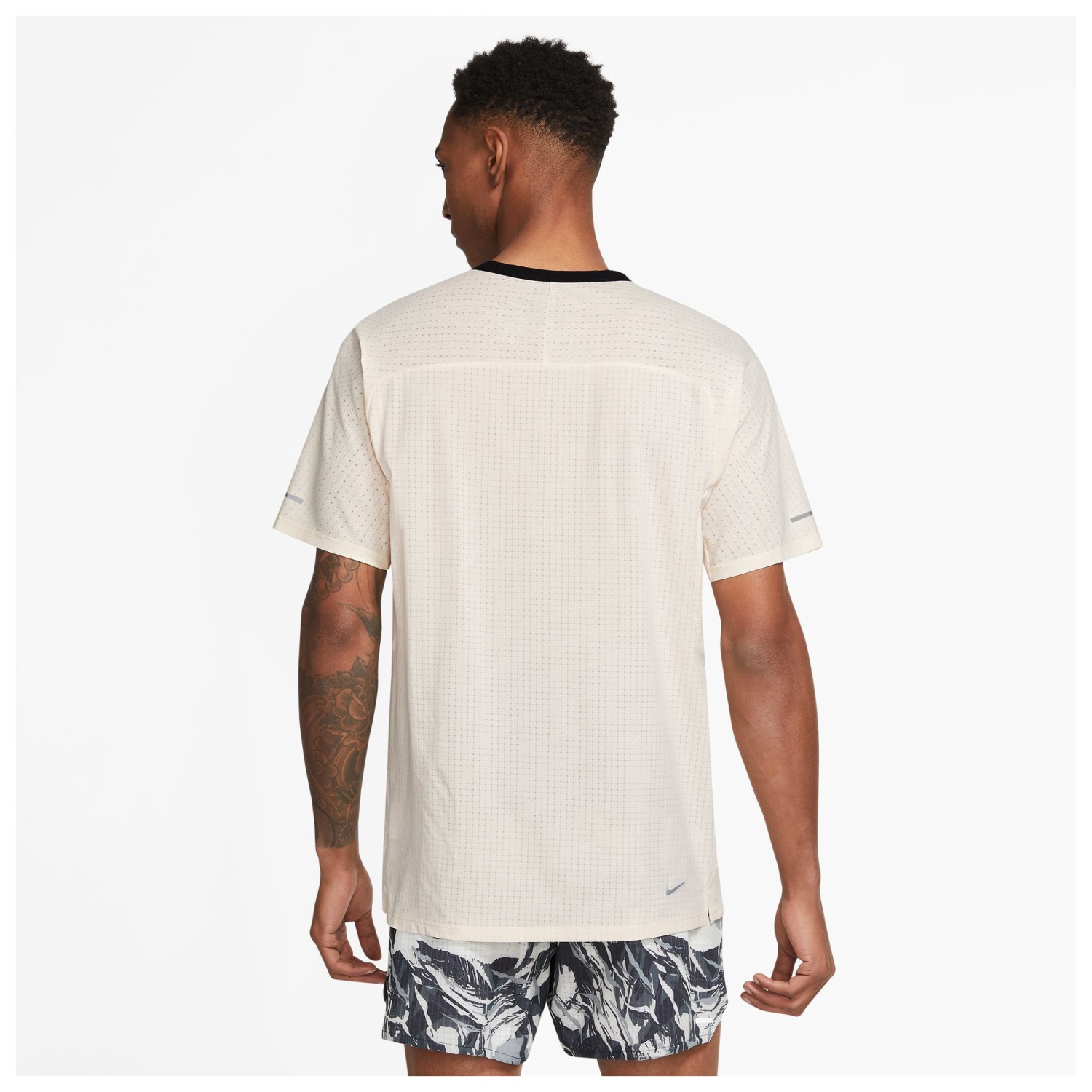 Nike Dri-Fit Trail Solar Chase S/S - Hardloopshirt Heren online kopen ...